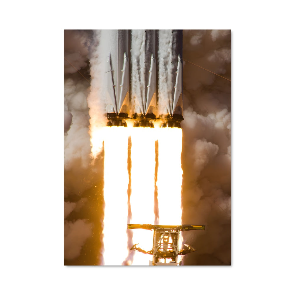 Falcon Heavy poster – Aesthetic Posters