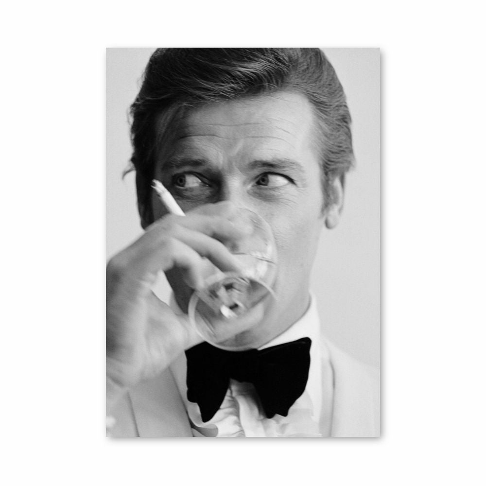 Poster Roger Moore | Aesthetic Posters